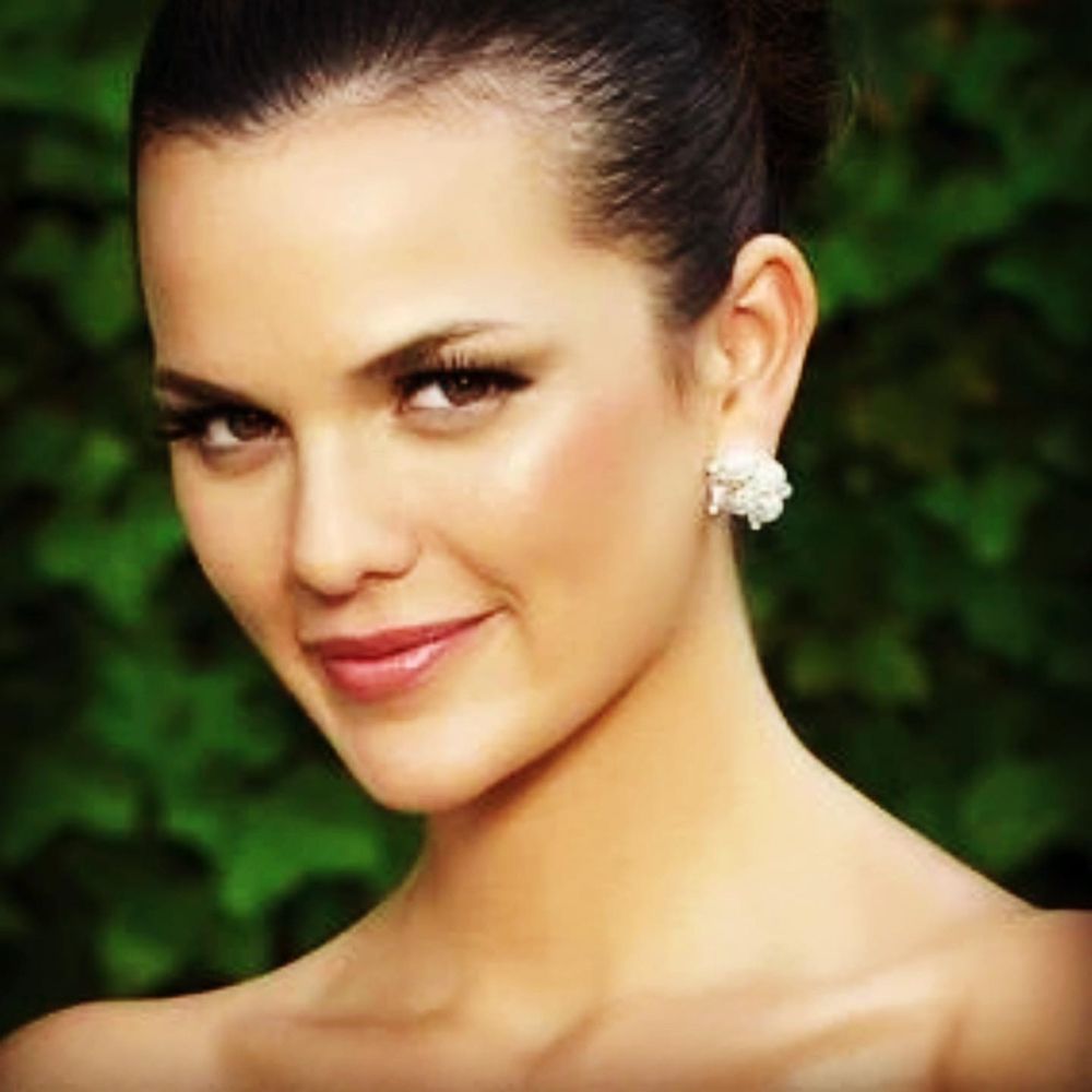 UPDO AT YOUR SERVICE BY ANGIE - 371 Photos - Dunlap, Illinois - Makeup ...