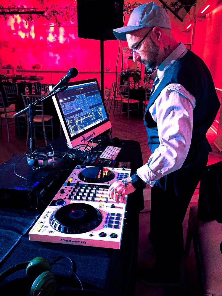 MYSOCALDJ - Updated March 2025 - 20 Photos - El Cajon, California - DJs ...