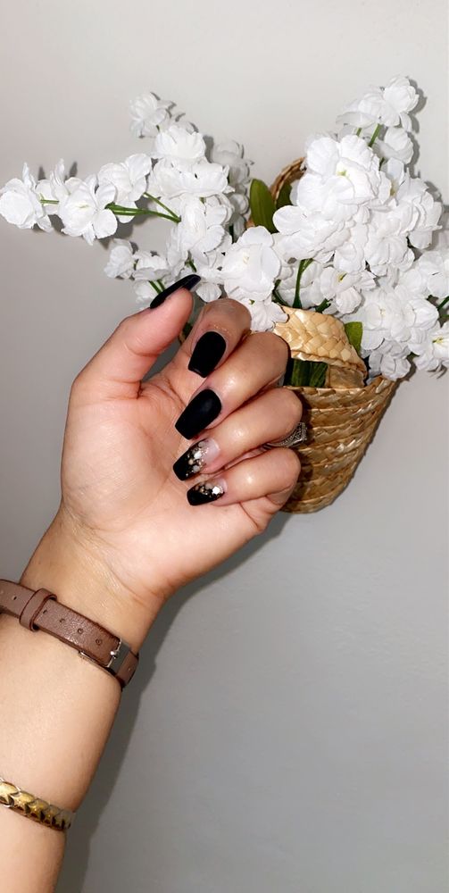 LA PERLA NAILS & SPA - Updated April 2024 - 52 Photos & 74 Reviews ...