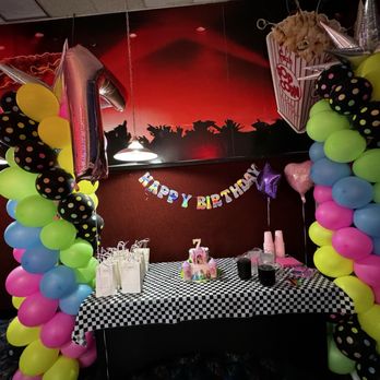 MIAMI ROLLER RINK - Updated December 2025 - 51 Photos & 67 Reviews ...