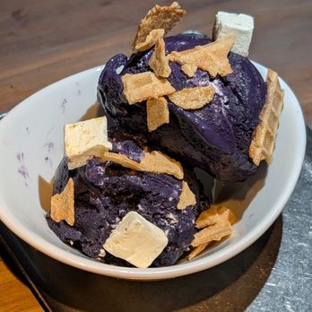 LINGER - Updated January 2025 - 4143 Photos & 4271 Reviews - 2030 W ...