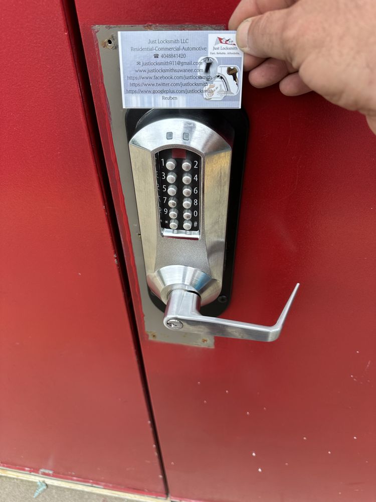 JUST LOCKSMITH - Updated October 2025 - 28 Photos & 25 Reviews ...