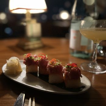 MEROIS - Updated January 2026 - 1134 Photos & 364 Reviews - 8430 Sunset ...