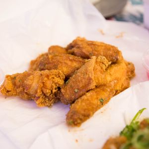 HEY CHICKEN - Updated January 2025 - 77 Photos & 31 Reviews - 670 River ...