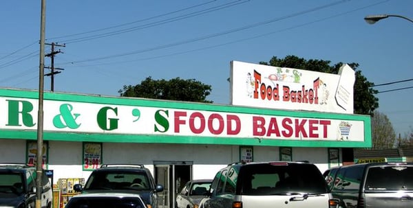 R & G’S FOOD BASKET - 38 Photos & 31 Reviews - 14407 Pioneer Blvd ...