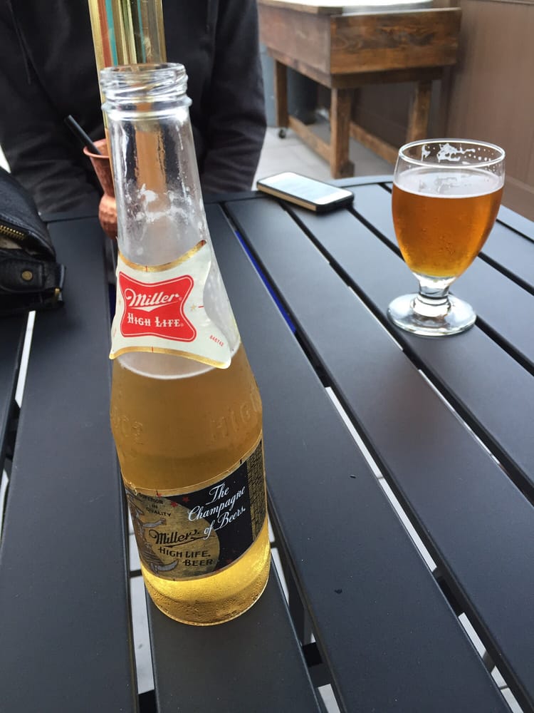 300 CRAFT AND ROOFTOP - Updated January 2026 - 27 Photos & 51 Reviews ...