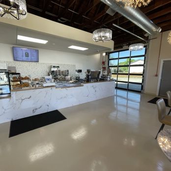 CAFE 44 - Updated December 2025 - 128 Photos & 35 Reviews - 9144 ...