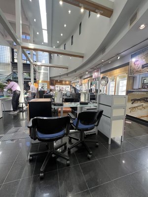 ITALEE OPTOMETRIC CENTER - Updated December 2025 - 21 Photos & 131 ...