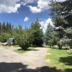 TRUCKEE RIVER RV PARK - 33 Photos & 49 Reviews - RV Parks - 10068 ...