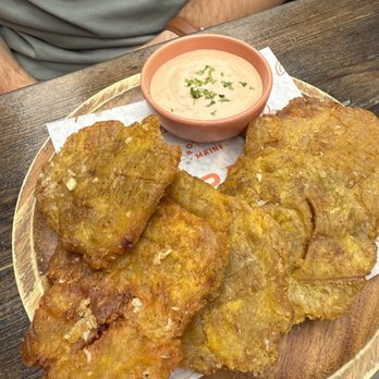 PAPI - Updated November 2025 - 272 Photos & 101 Reviews - 18 Exchange ...