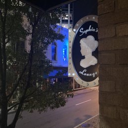SOPHIA’S LOUNGE - Updated July 2025 - 252 Photos & 176 Reviews - 127 N ...