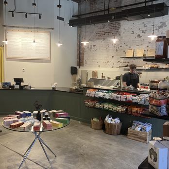 HEIRLOOM FINE FOODS MARKET & CAFE - Updated December 2025 - 12 Photos ...