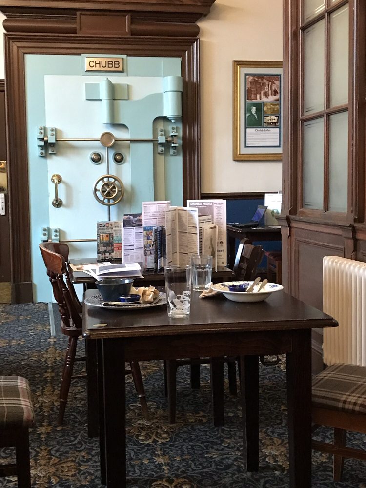 THE STANDING ORDER - 77 Photos & 83 Reviews - 62-66 George Street ...