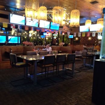 QUARTERDECK RESTAURANTS - Updated March 2025 - 307 Photos & 304 Reviews ...