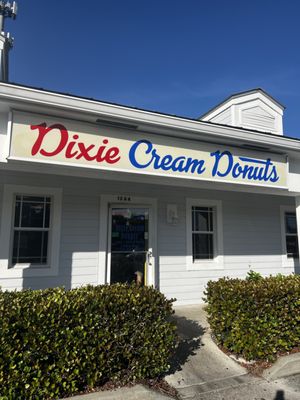 DIXIE CREAM DONUTS “MELT IN YOUR MOUTH” - Updated October 2025 - 69 ...