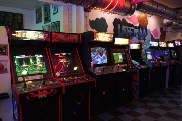 WATERLAND ARCADE - Updated December 2025 - 48 Photos & 38 Reviews ...