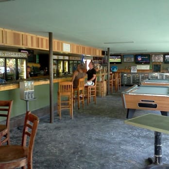 UNDERTOW BEACH BAR - Updated December 2025 - 171 Photos & 222 Reviews ...