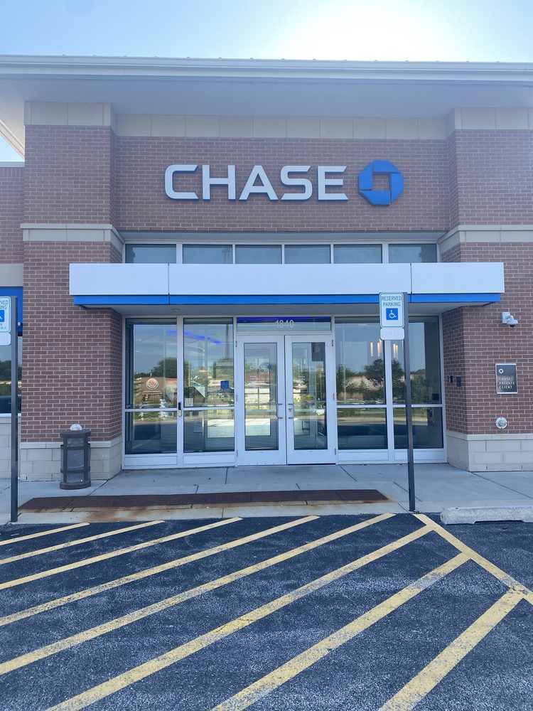 CHASE BANK - Updated November 2025 - 1840 N Milwaukee Ave, Vernon Hills ...