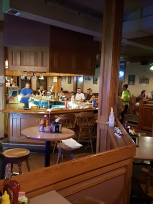 PHILO TAVERN - Updated December 2025 - 32 Reviews - 101 W Washington St ...