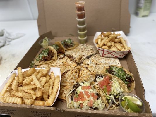 CHICAGO STYLE TACO SHOP - Updated November 2024 - 143 Photos & 182 ...