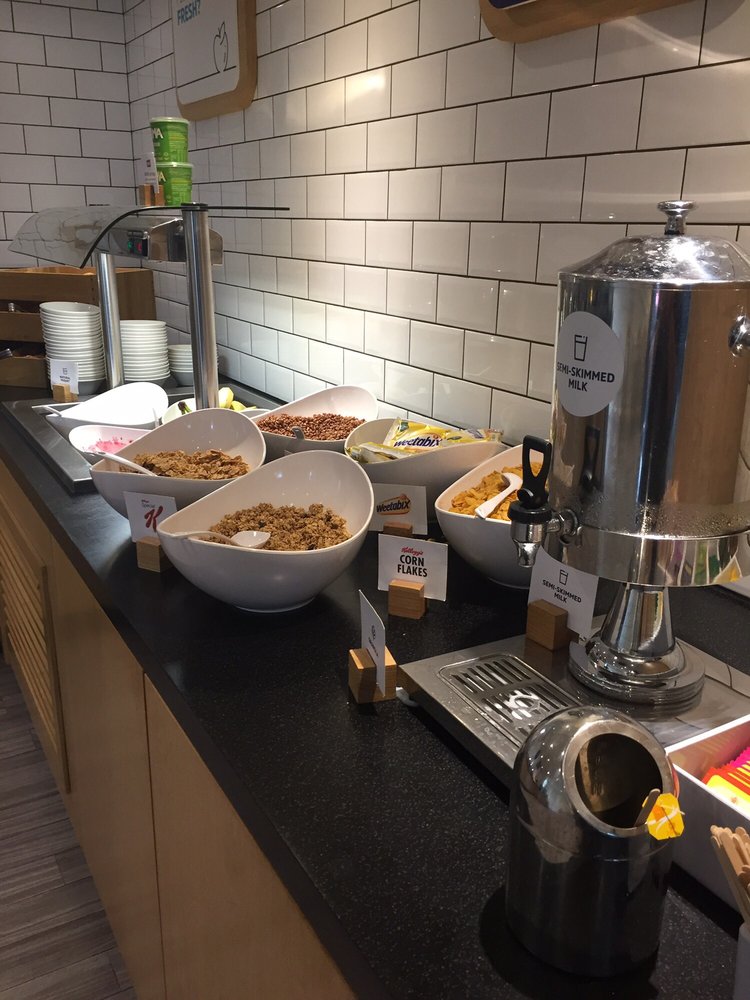 HOLIDAY INN EXPRESS BATH - Updated October 2025 - 23 Photos - Lower ...