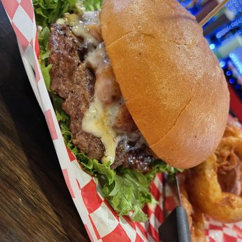 HANGRY’S - Updated April 2025 - 50 Photos & 42 Reviews - 6325 N Wall St ...