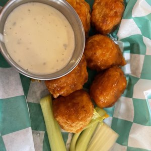 THE 303 SPORTS GRILL - 158 Photos & 200 Reviews - 8025 W Bowles Ave ...