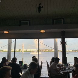 THE BOATHOUSE ON NAPLES BAY - Updated July 2025 - 384 Photos & 565 ...