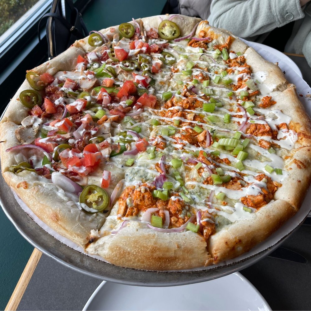 DEWEY’S PIZZA - 74 Photos & 118 Reviews - 640 High St, Worthington, OH ...