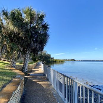 PHILIPPE PARK - 292 Photos & 92 Reviews - 2525 Philippe Pkwy, Safety ...