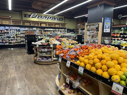 NESTERS MARKET - Updated December 2025 - 22 Photos & 64 Reviews - 333 ...