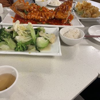 LIN CHINESE CUISINE AND TEA HOUSE - Updated November 2025 - 288 Photos ...