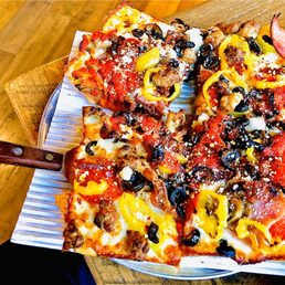 PI-SQUARED PIZZA - Updated August 2024 - 96 Photos & 109 Reviews - 1802 ...