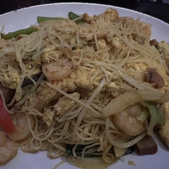 LUK FU - Updated March 2025 - 428 Photos & 204 Reviews - 7002 Arundel ...