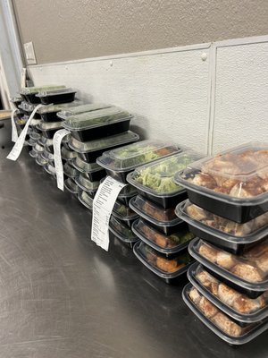 GAINZ AND SHREDS MEAL PREP - Updated September 2024 - 39 Photos & 21 ...