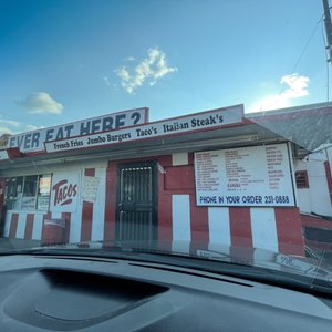 HUMDINGER DRIVE IN - 33 Photos & 26 Reviews - 2504 E 9th St, Kansas ...