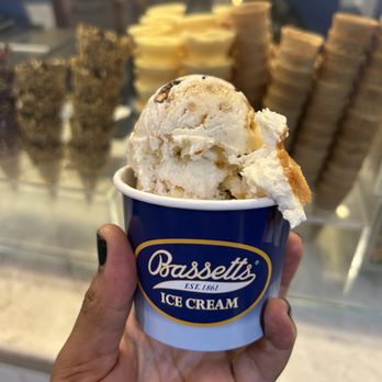 BASSETTS ICE CREAM - Updated September 2025 - 600 Photos & 532 Reviews ...