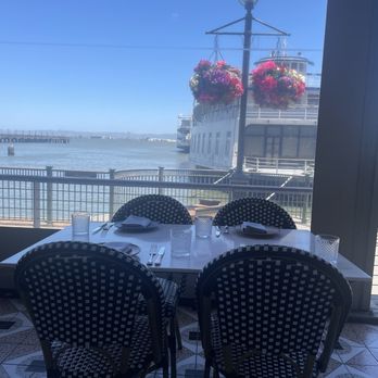 ALORA - Updated October 2025 - 451 Photos & 130 Reviews - Pier 3, San ...