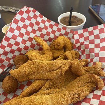 CHICK O’ FISH - Updated January 2025 - 74 Photos & 39 Reviews - 902 S ...