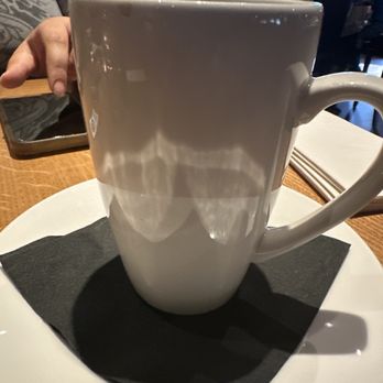 MAPLE TREE INN - Updated December 2024 - 826 Photos & 723 Reviews ...