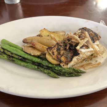 COMMON GRILL - Updated October 2025 - 235 Photos & 383 Reviews - 112 S ...