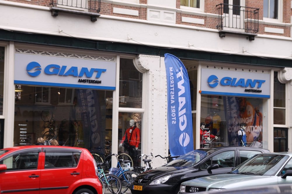 GIANT STORE - HANS STRUIJK - Updated April 2025 - Van Woustraat 59-63 ...