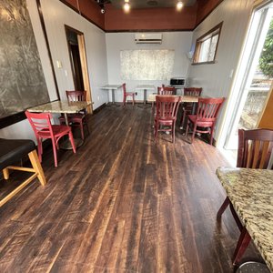 BODEGA ON BROADWAY - Updated September 2025 - 16 Photos & 17 Reviews ...