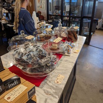 INDI CHOCOLATE - Updated May 2025 - 397 Photos & 257 Reviews - 1901 ...