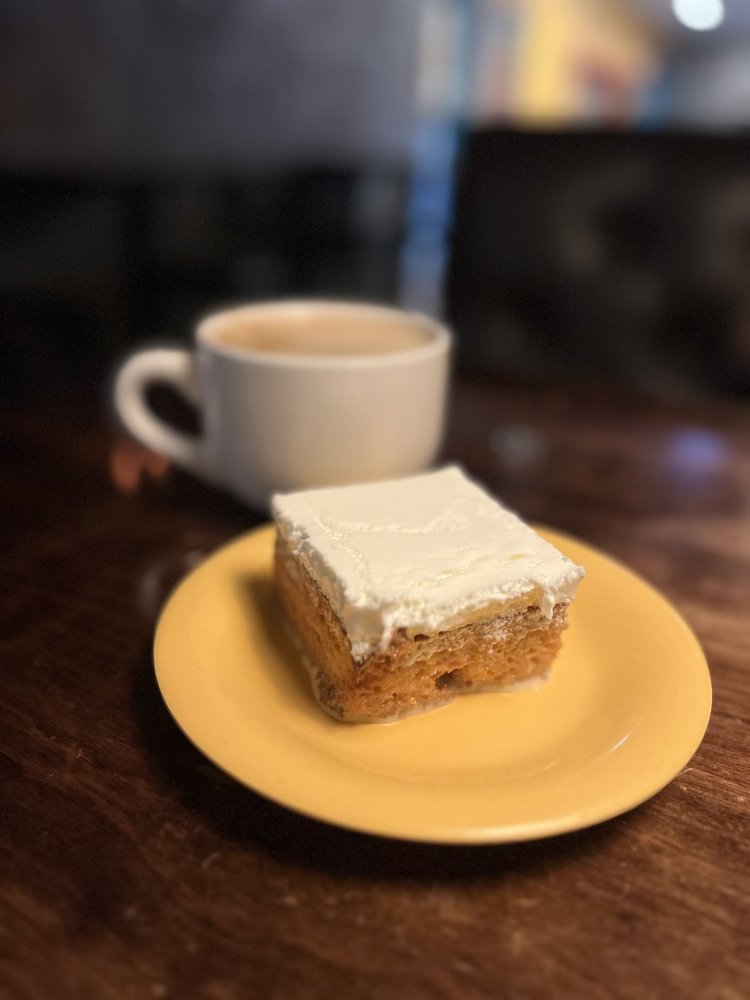 CAFECITO - Updated July 2024 - 847 Photos & 925 Reviews - 215 E ...