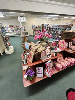 DOYLESTOWN BOOKSHOP - Updated September 2025 - 16 Photos & 39 Reviews - 16 S Main St, Doylestown ...