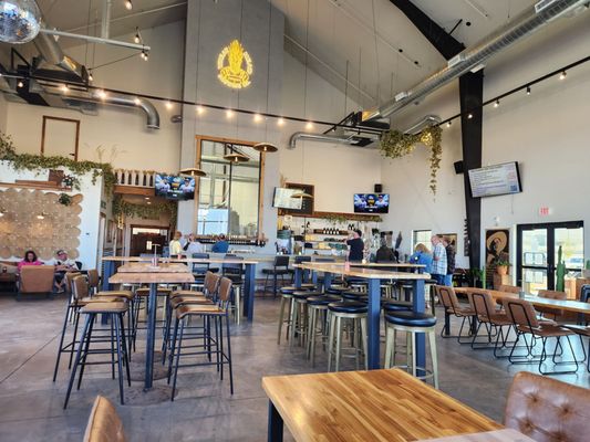 WHEAT HEAD BREWING CO. - Updated July 2025 - 56 Photos & 19 Reviews ...