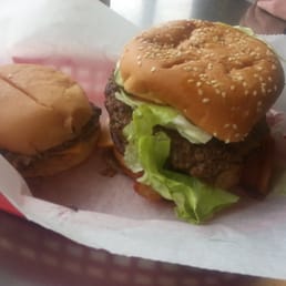 MOTZ’S BURGERS - 298 Photos & 99 Reviews - 7208 W Fort St, Detroit ...