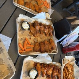 THE BAR AT MAIN & HAMLIN - Updated December 2025 - 30 Photos & 37 ...