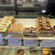 SCRATCH BAKERY CAFE - 1030 Photos & 655 Reviews - 24321 Avenida De La ...